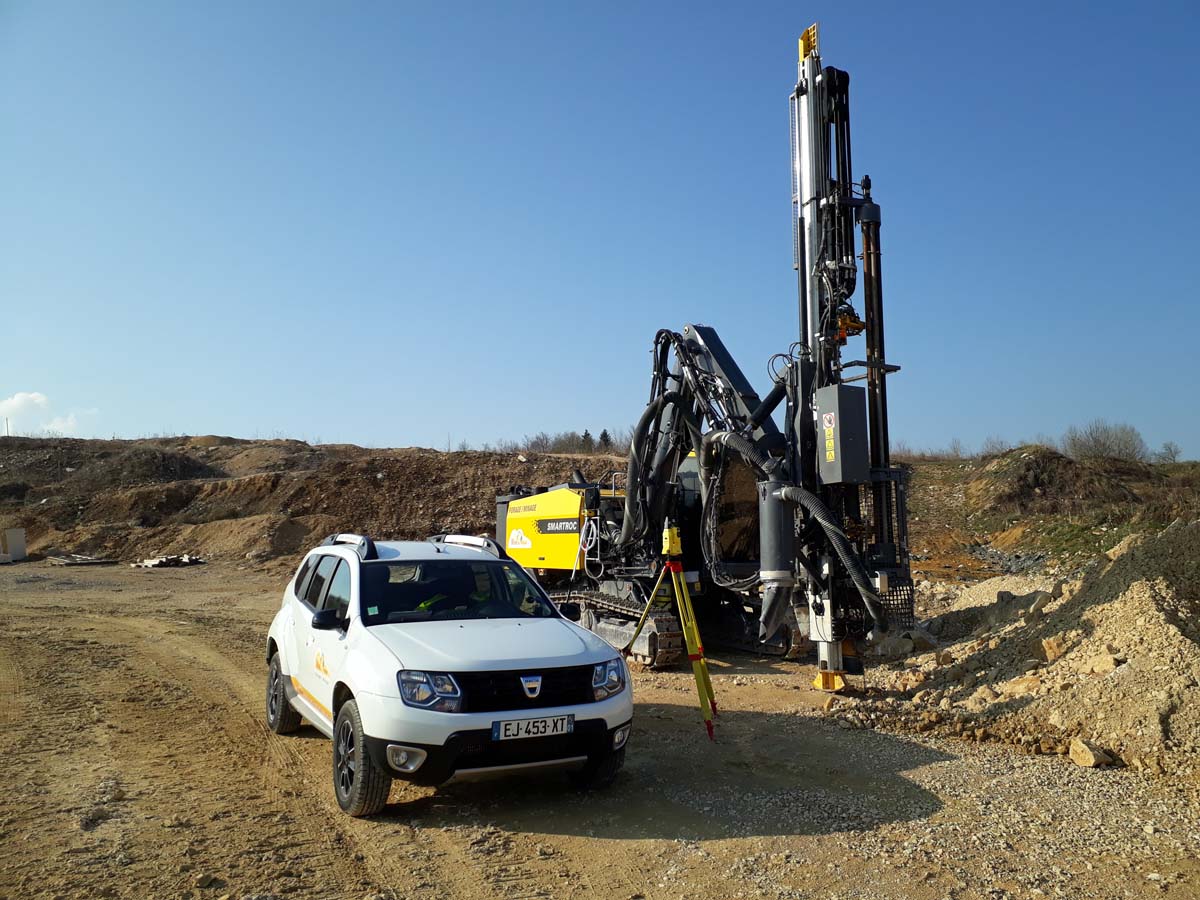 Une société indépendante de forage minage dans les carrières - Rocmine